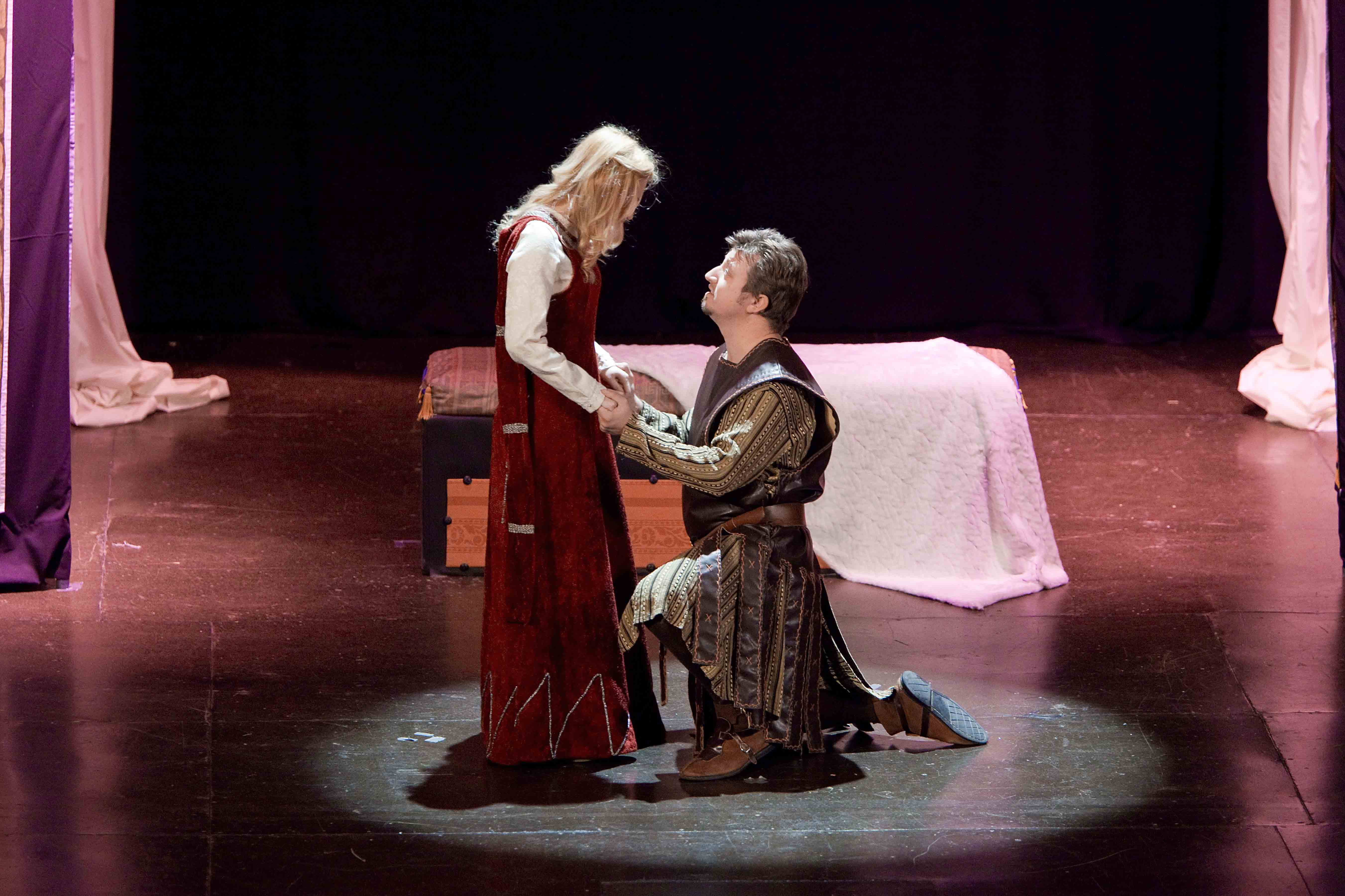 GRUPO REPRESENTACIÓN TEATRAL «ALBISHARA» (TERUEL) | VISUALCREATIVA